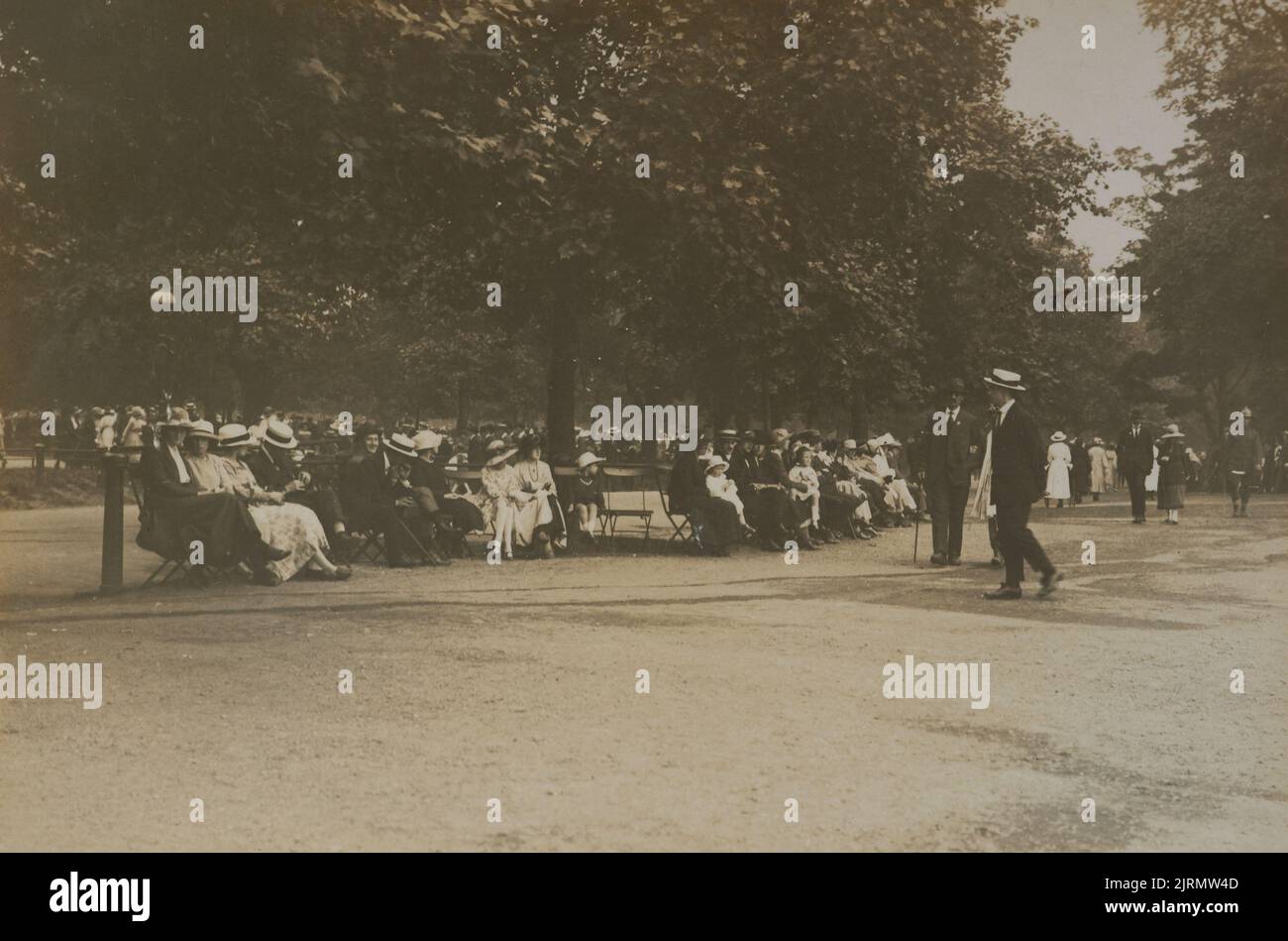 Untitled [people seated in Hyde Park]. From: World War I photograph ...