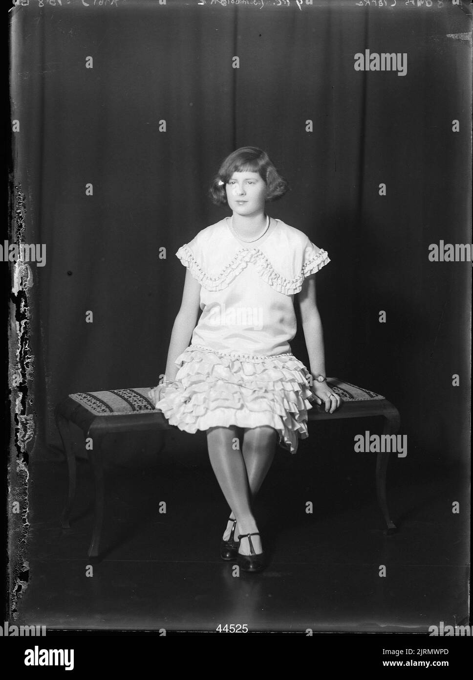 Mrs Clarke 9 PC, circa 1920, Wellington, by Berry & Co Stock Photo - Alamy