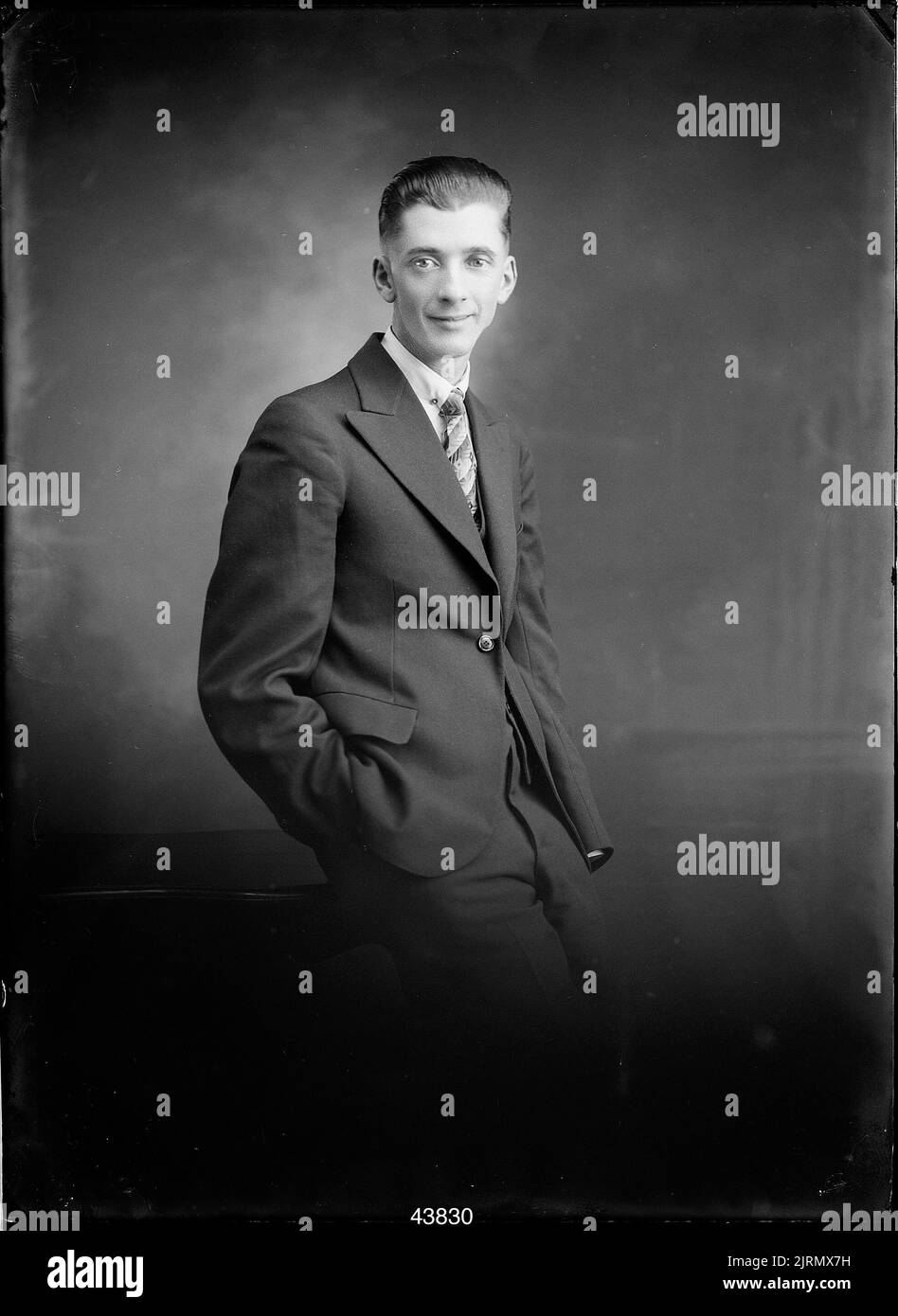 Mr Painder, circa 1920-1930, Wellington, by Berry & Co Stock Photo - Alamy