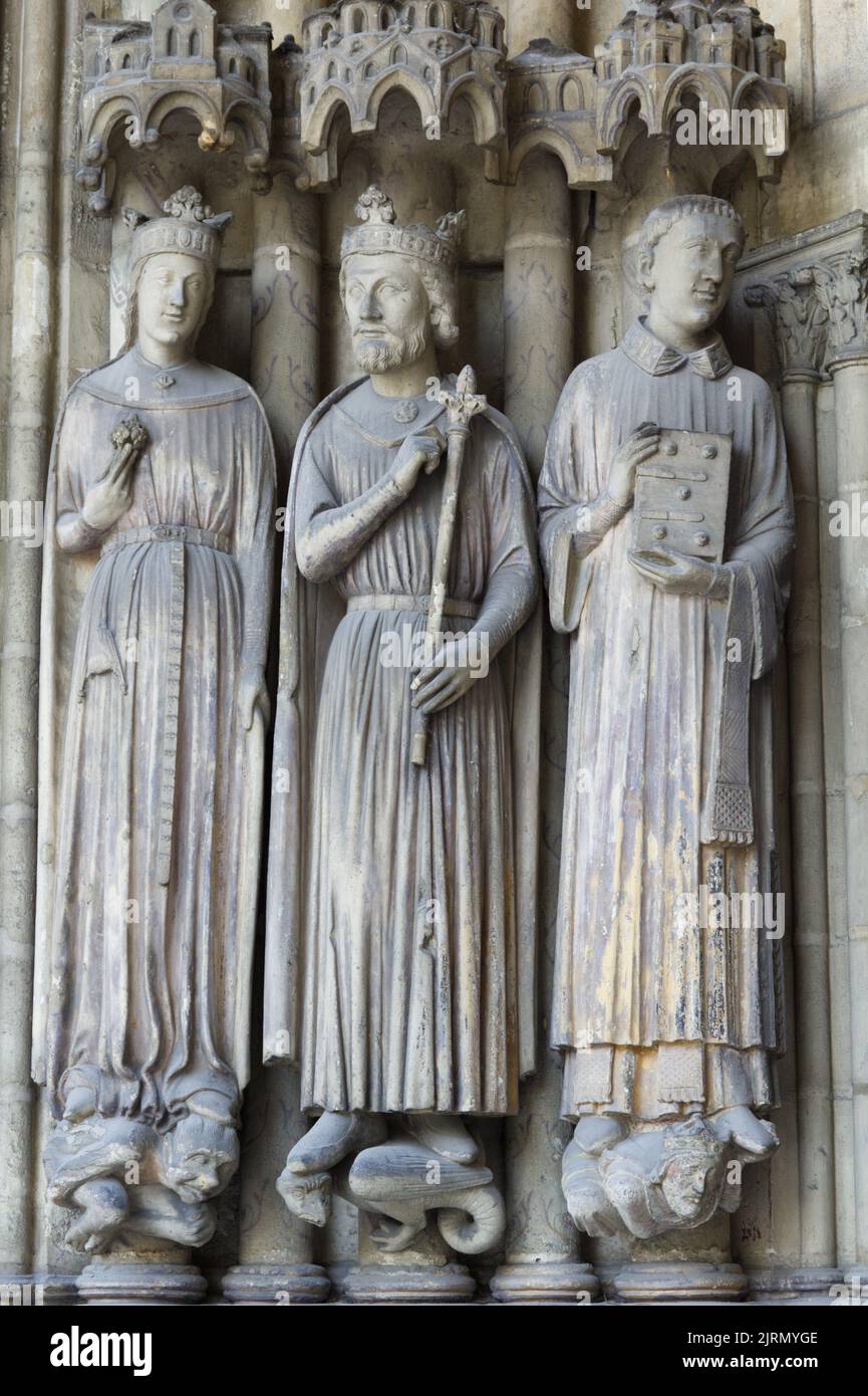 Queen Ultrogothe, King Childebert and Saint Vincent - Porch of Saint ...