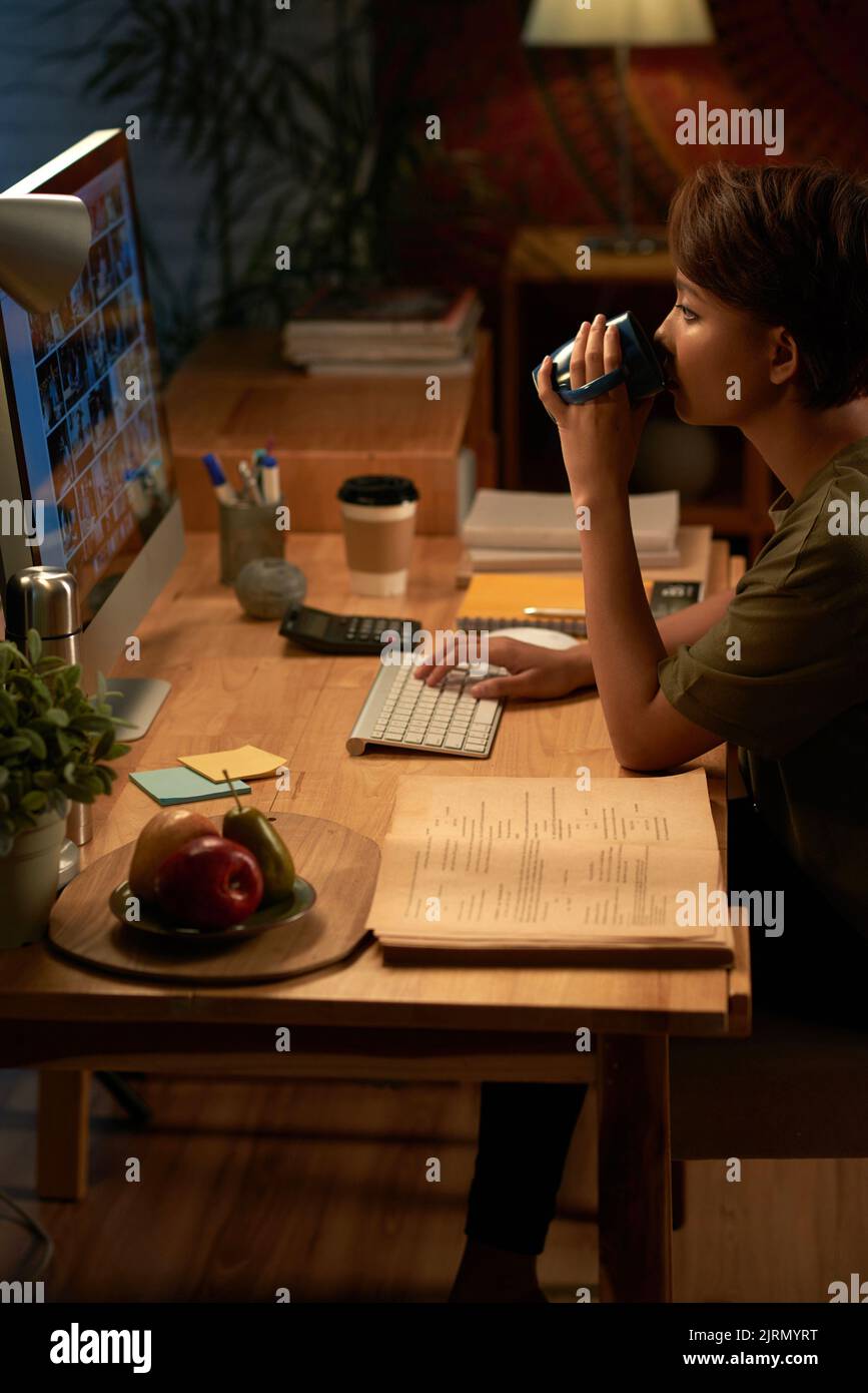 Female student studying spending hi-res stock photography and images ...