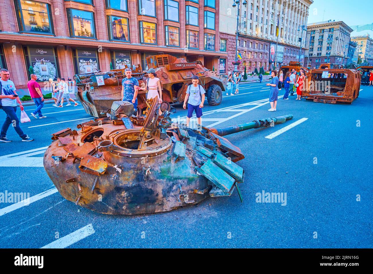 KYIV, UKRAINE - AUGUST 23, 2022: The rusty burnt tank tower on the ...