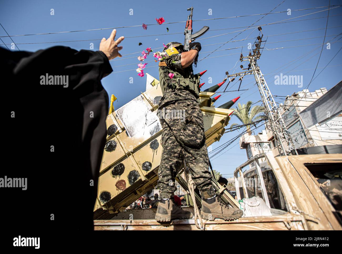 Egyptian woman with flowers hi-res stock photography and images - Alamy
