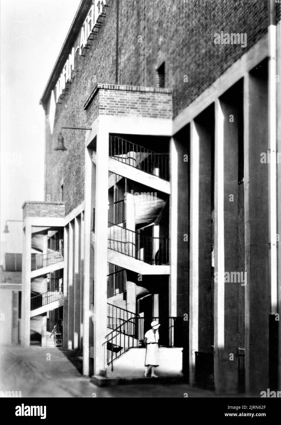 Ufa studio berlin Black and White Stock Photos & Images - Alamy