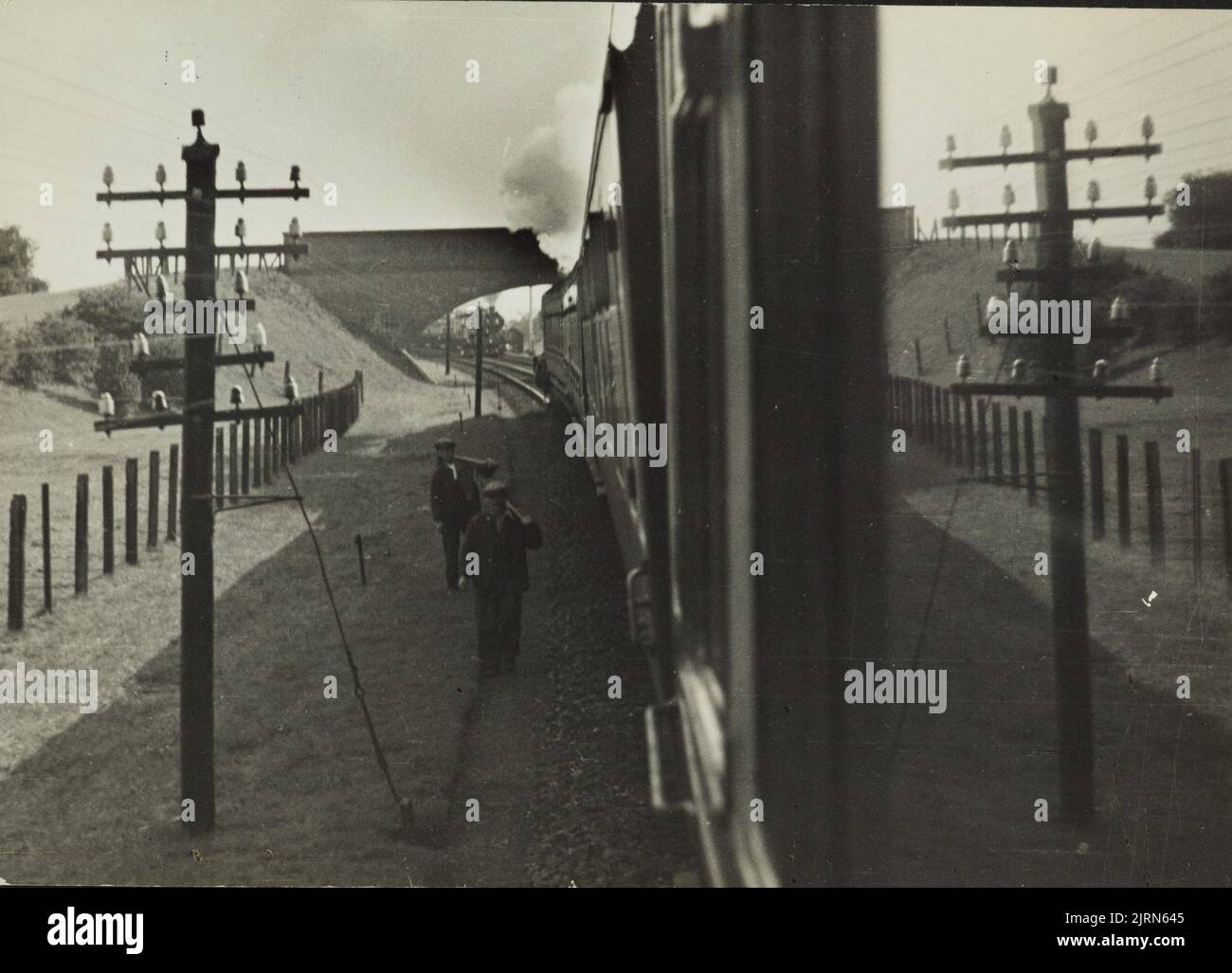 1930s train england hi-res stock photography and images - Alamy