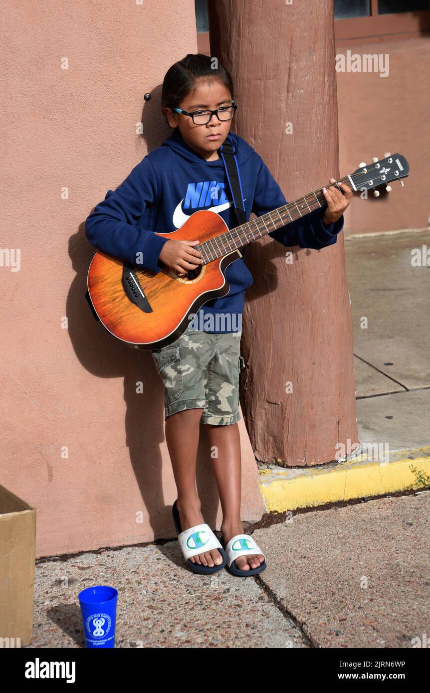Indigenous guitar hi-res stock photography and images - Alamy