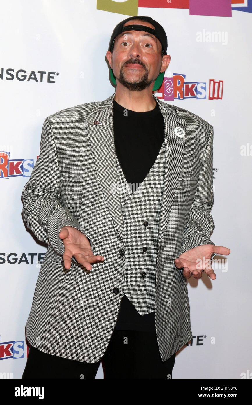Los Angeles, CA. 24th Aug, 2022. Kevin Smith at arrivals for CLERKS III ...