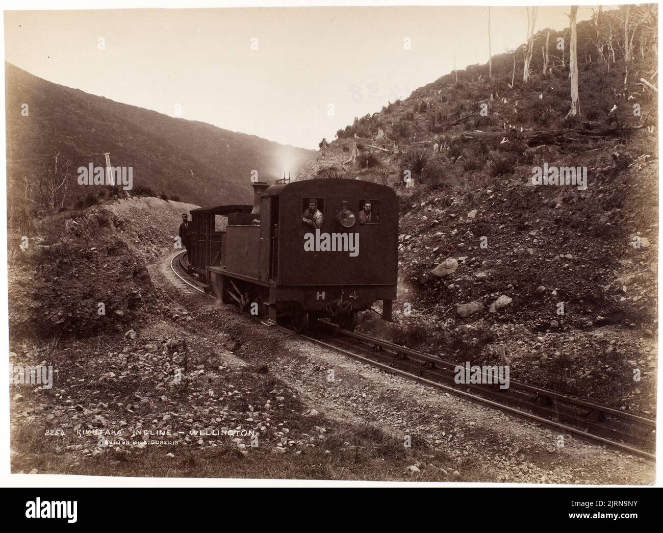 Rimutaka Incline, Wellington, 1880s, Wellington, by Burton Brothers ...