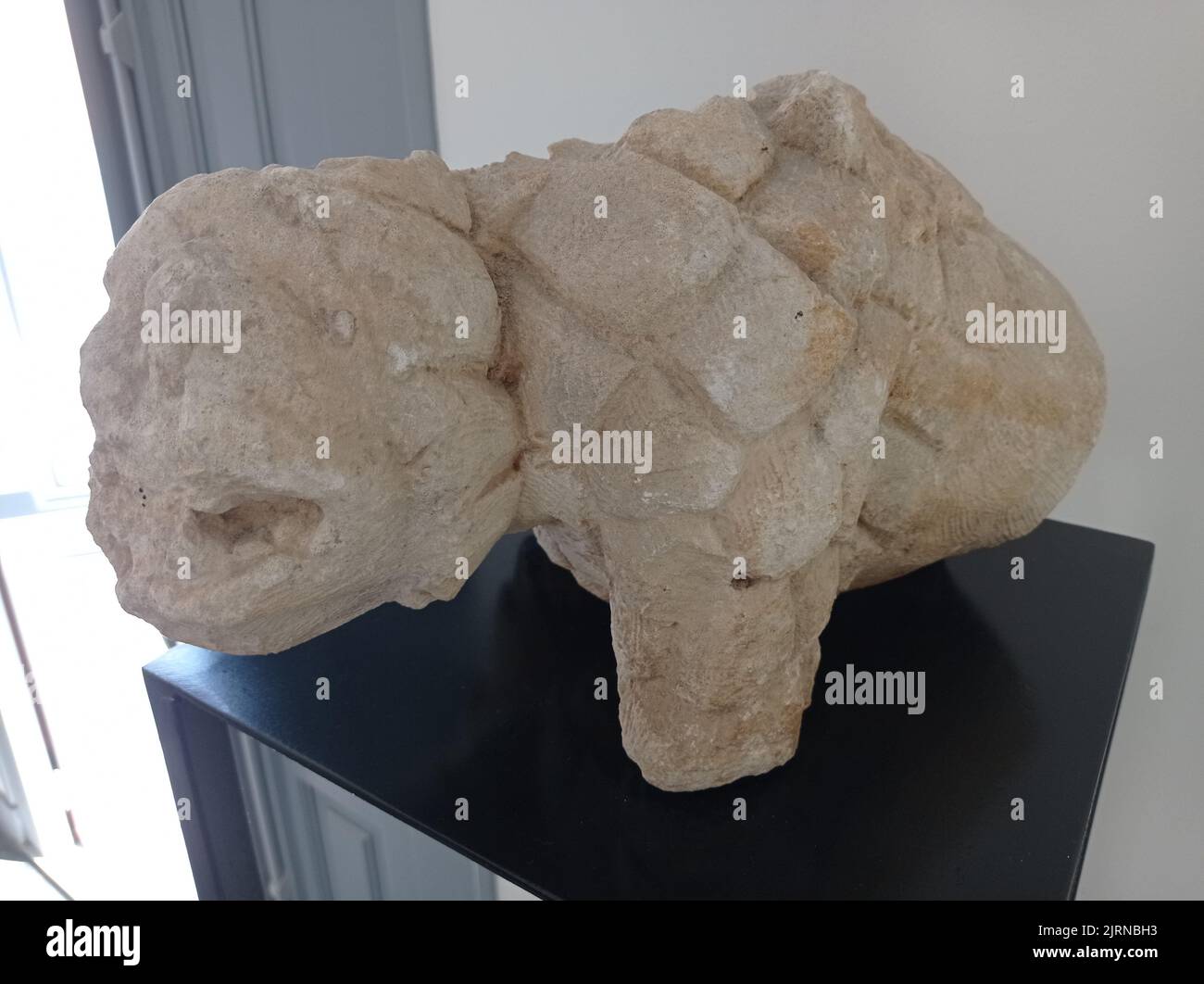 Sculpture en pierre ancienne , France Stock Photo - Alamy