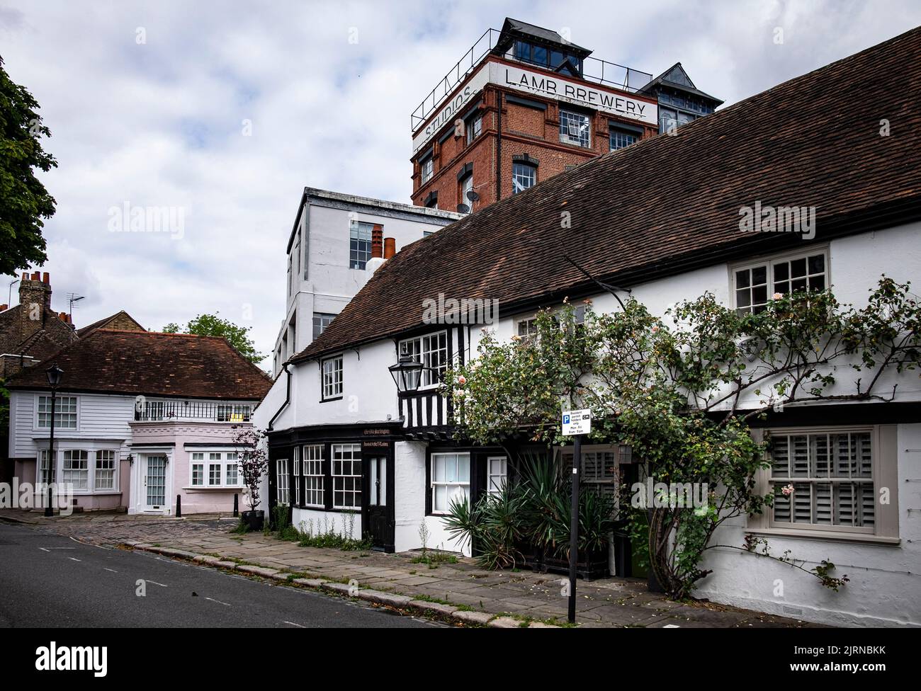 The Old Burlington, a former public house and Lamb Brewery Stock Photo ...