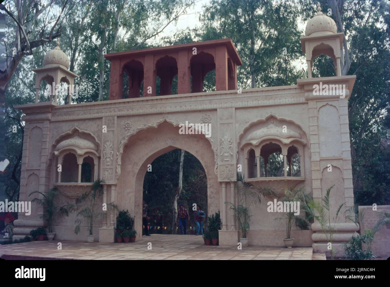 Entrance Gate Rajasthan Style at Surajkund Fair Stock Photo - Alamy