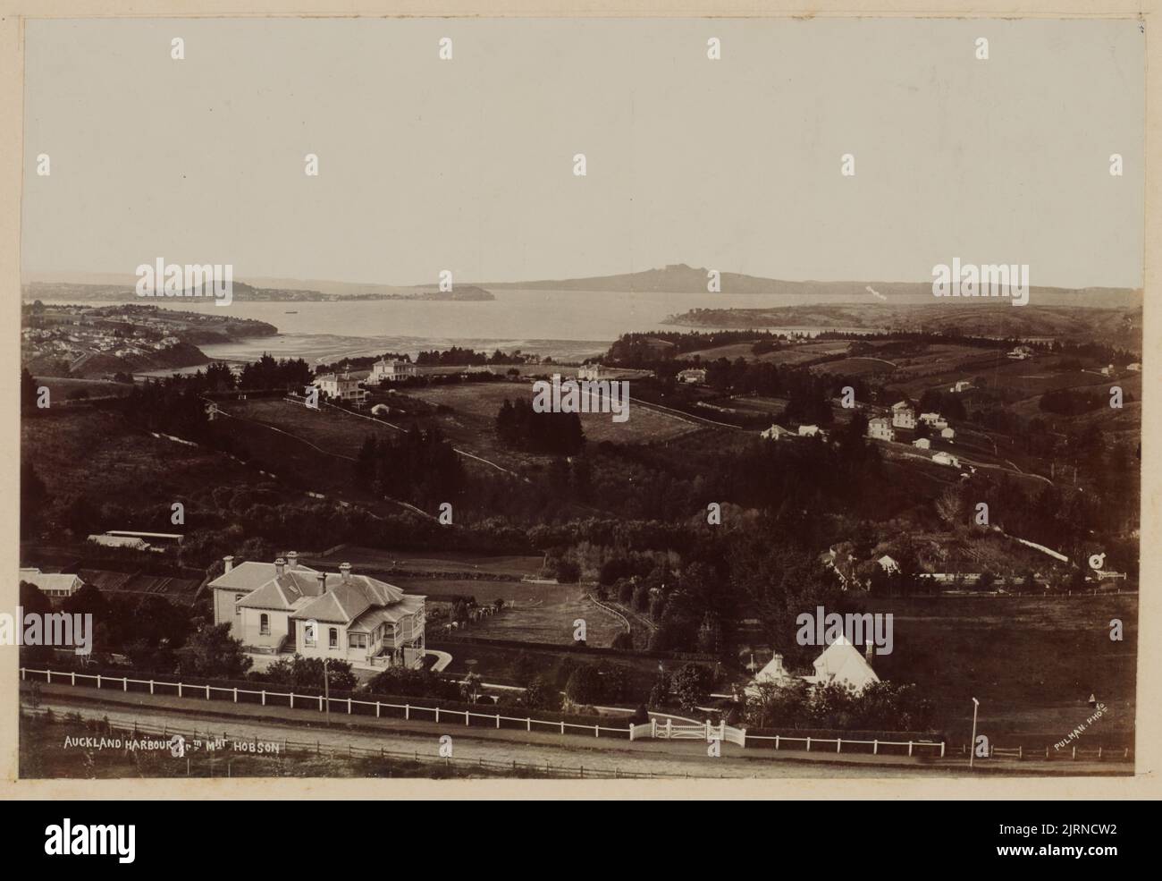 Elizabeth pulman hi-res stock photography and images - Alamy