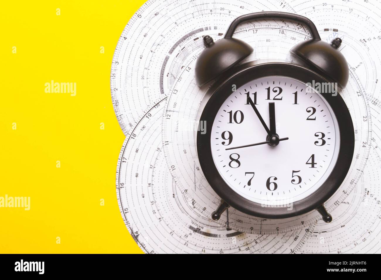 Tachograph. Driver time tracking. Analog tachograph. Fixing the ...