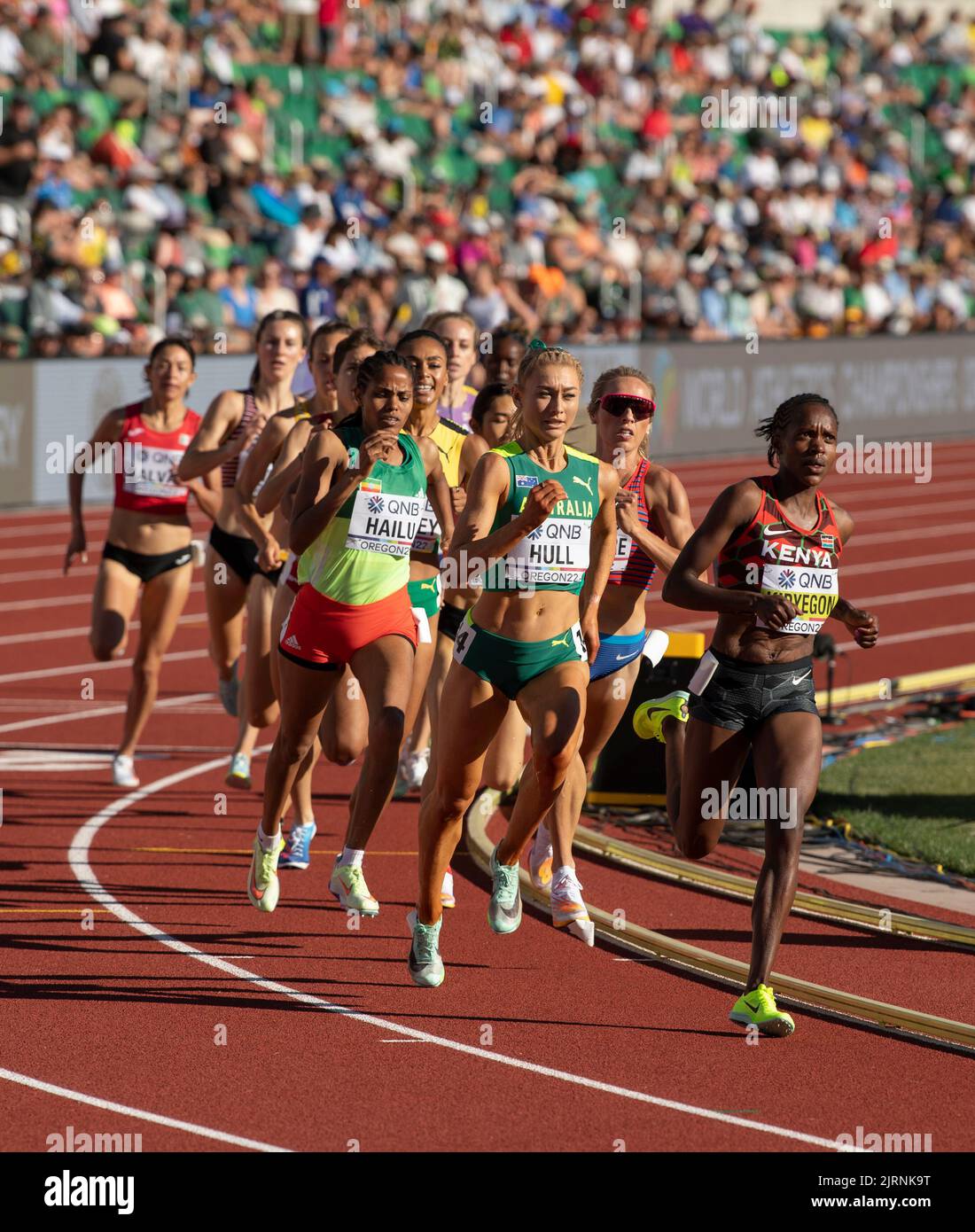 Linden Hall of Australia competing in the women’s 1500m heats at the ...