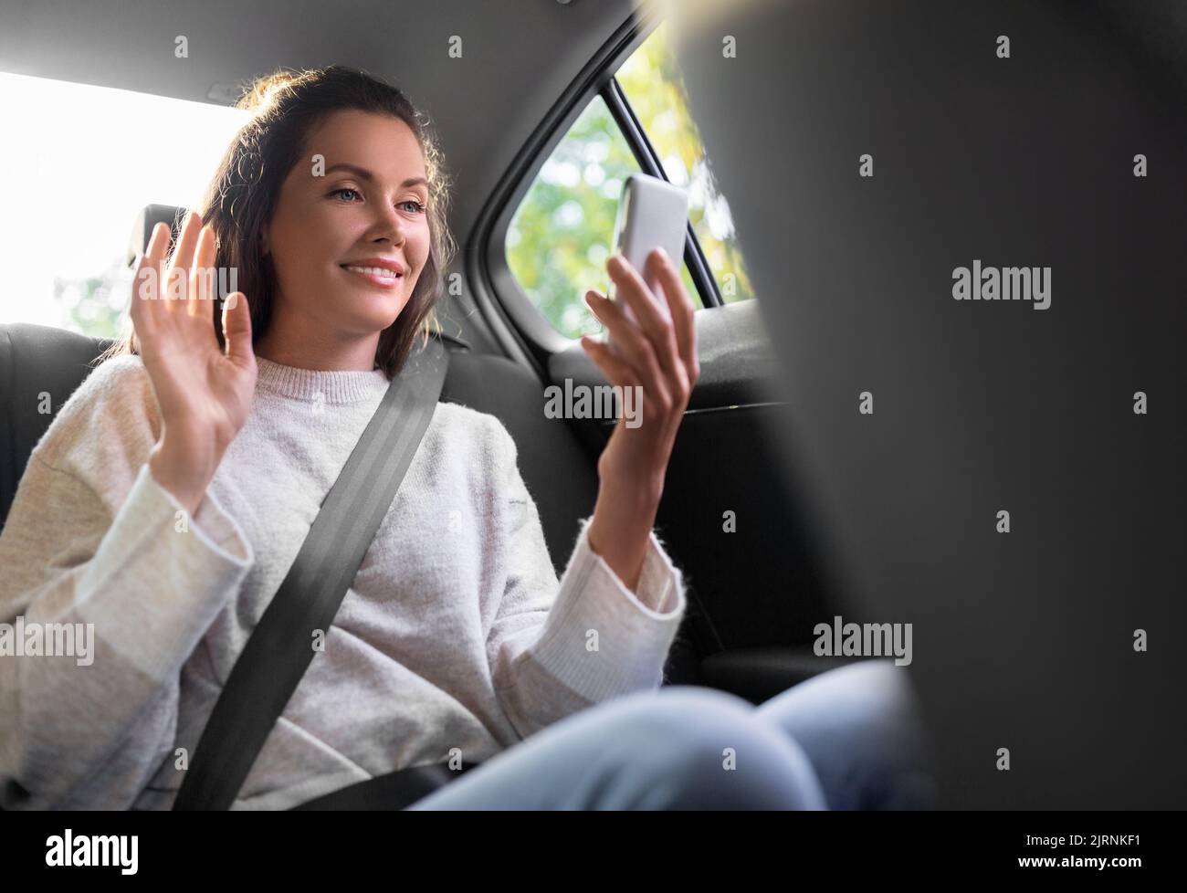 Phone call taxi woman hi-res stock photography and images - Alamy