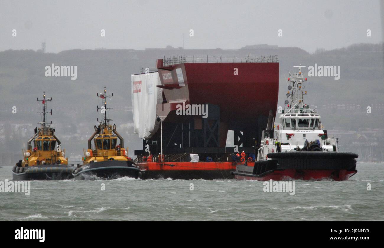 THE TWO STERN SECTIONS OF HMS QUEEN ELIZABETH, THE NEW SUPER CARRIER ...