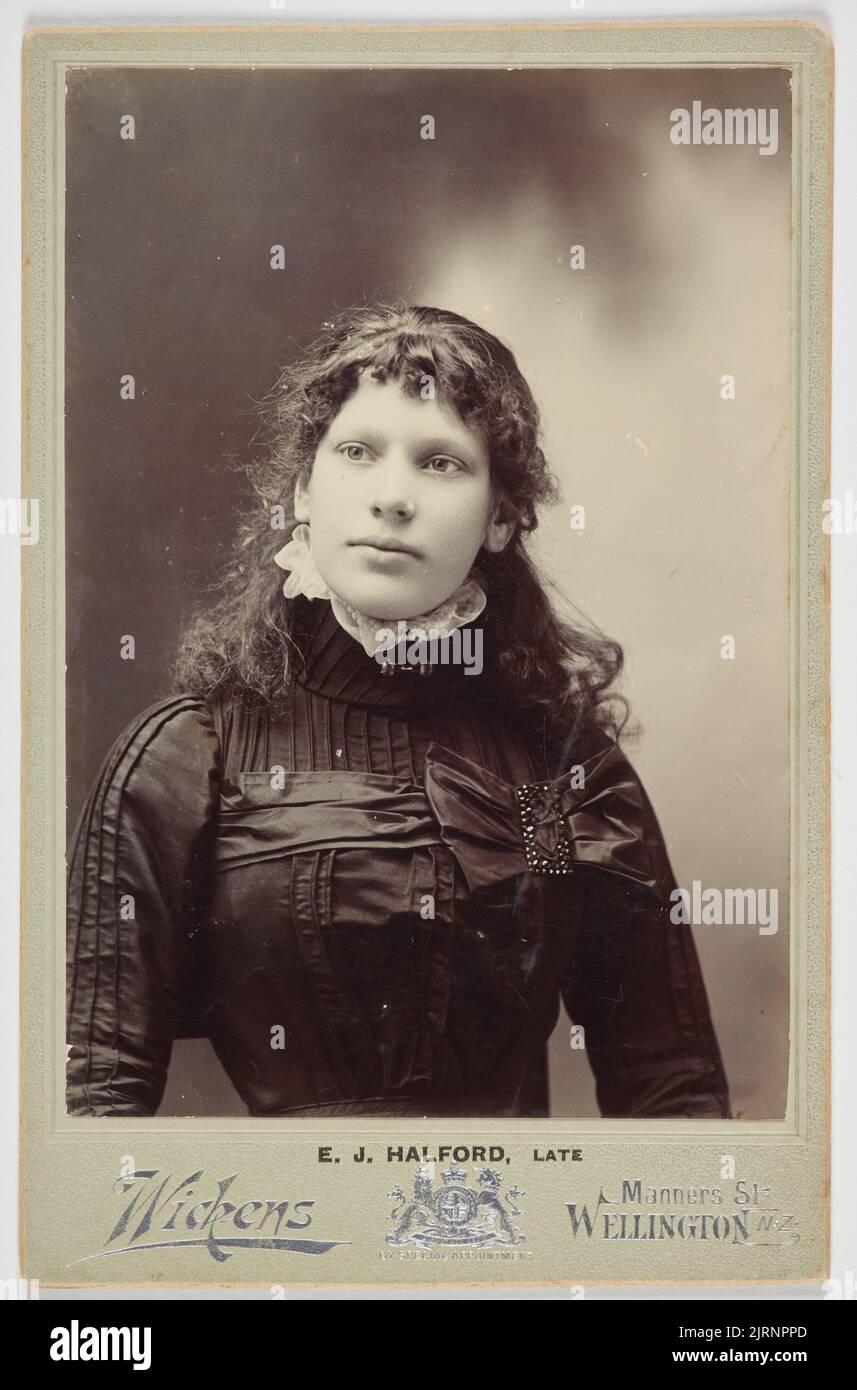 Young woman, 1901-1902, Wellington, by E J Halford Stock Photo - Alamy