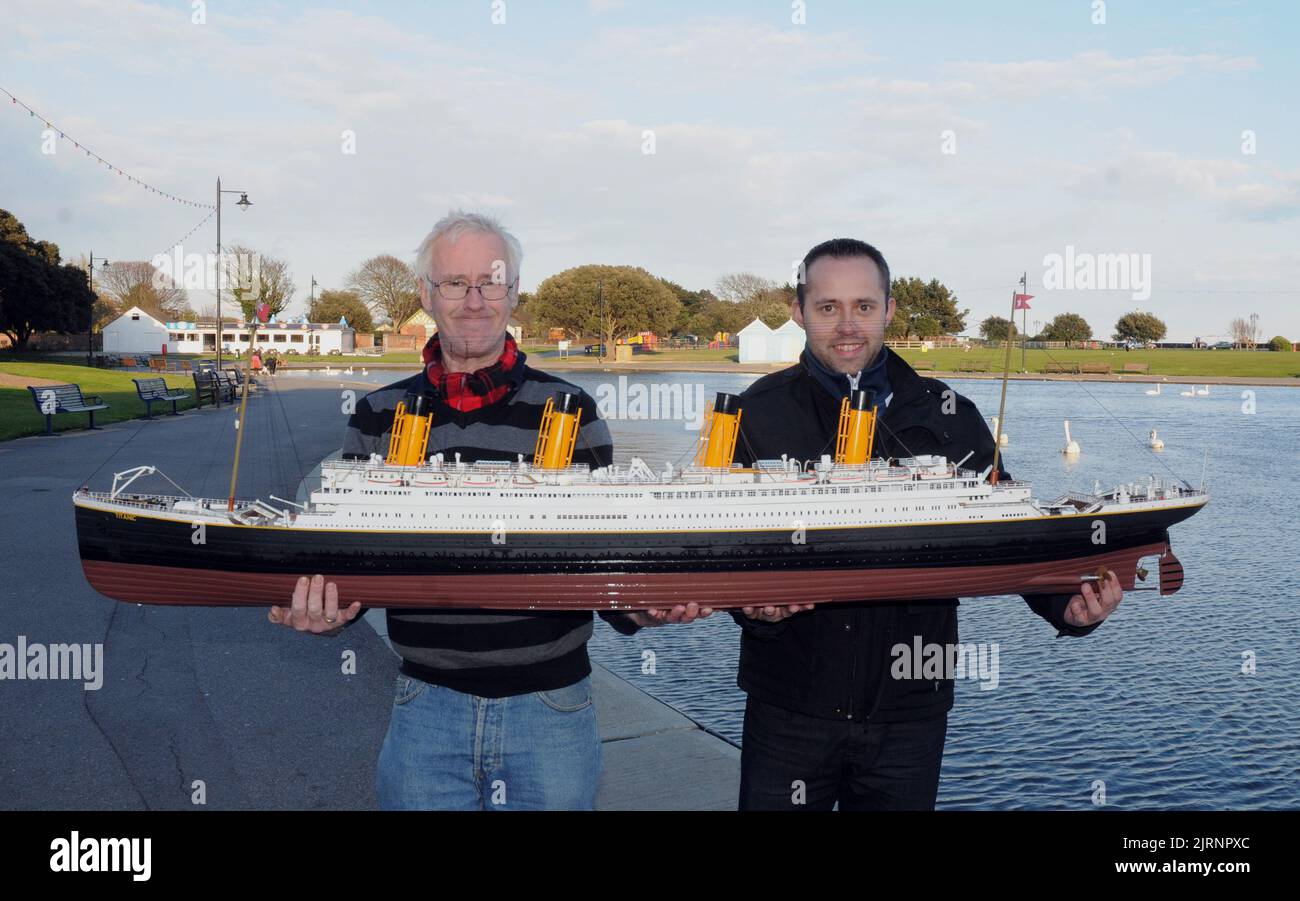 Jack And Rose Titanic Bow