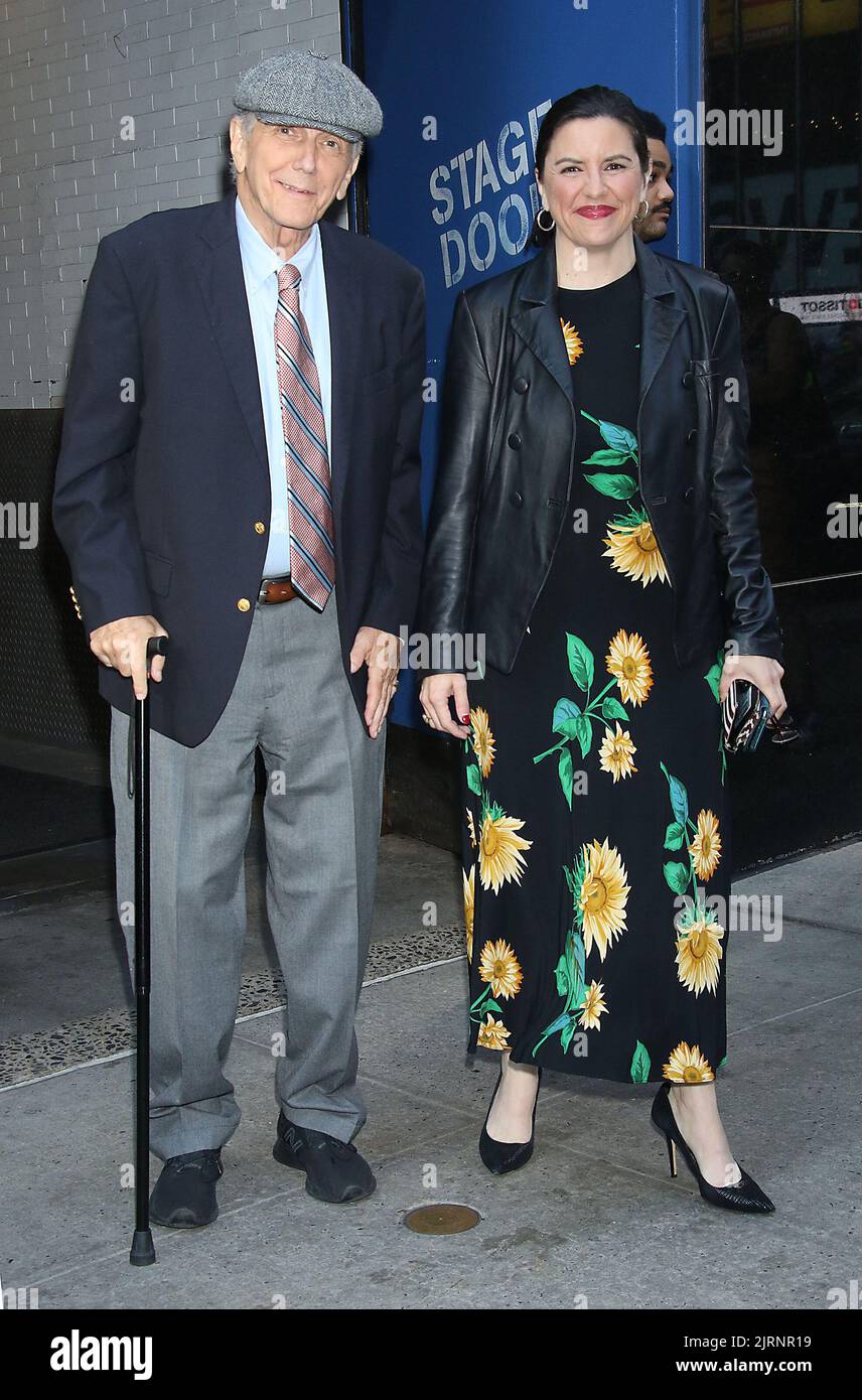 Celebrities At Good Morning America -PICTURED: Charlie Gibson, Kate ...