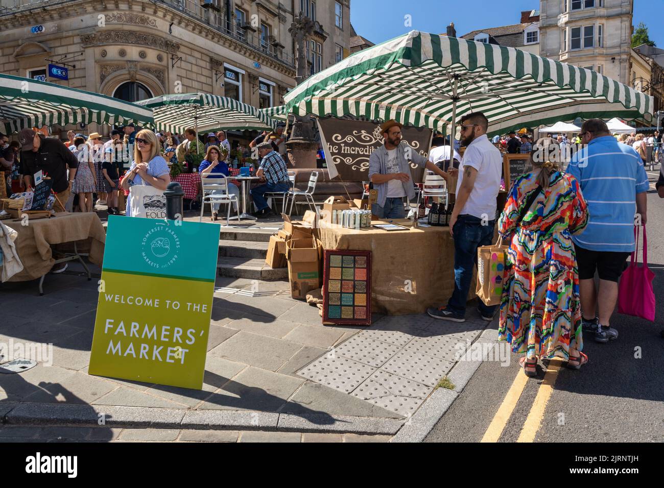 The Frome Independent Sunday Market traders, Farmers Market, Frome ...