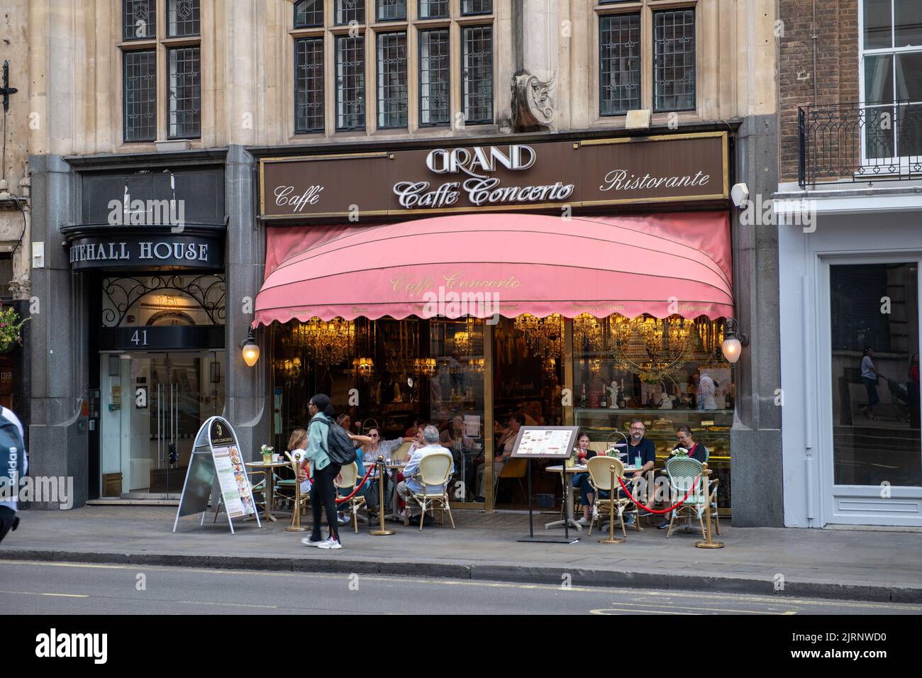 The Grand Cafe Concerto, London Stock Photo - Alamy
