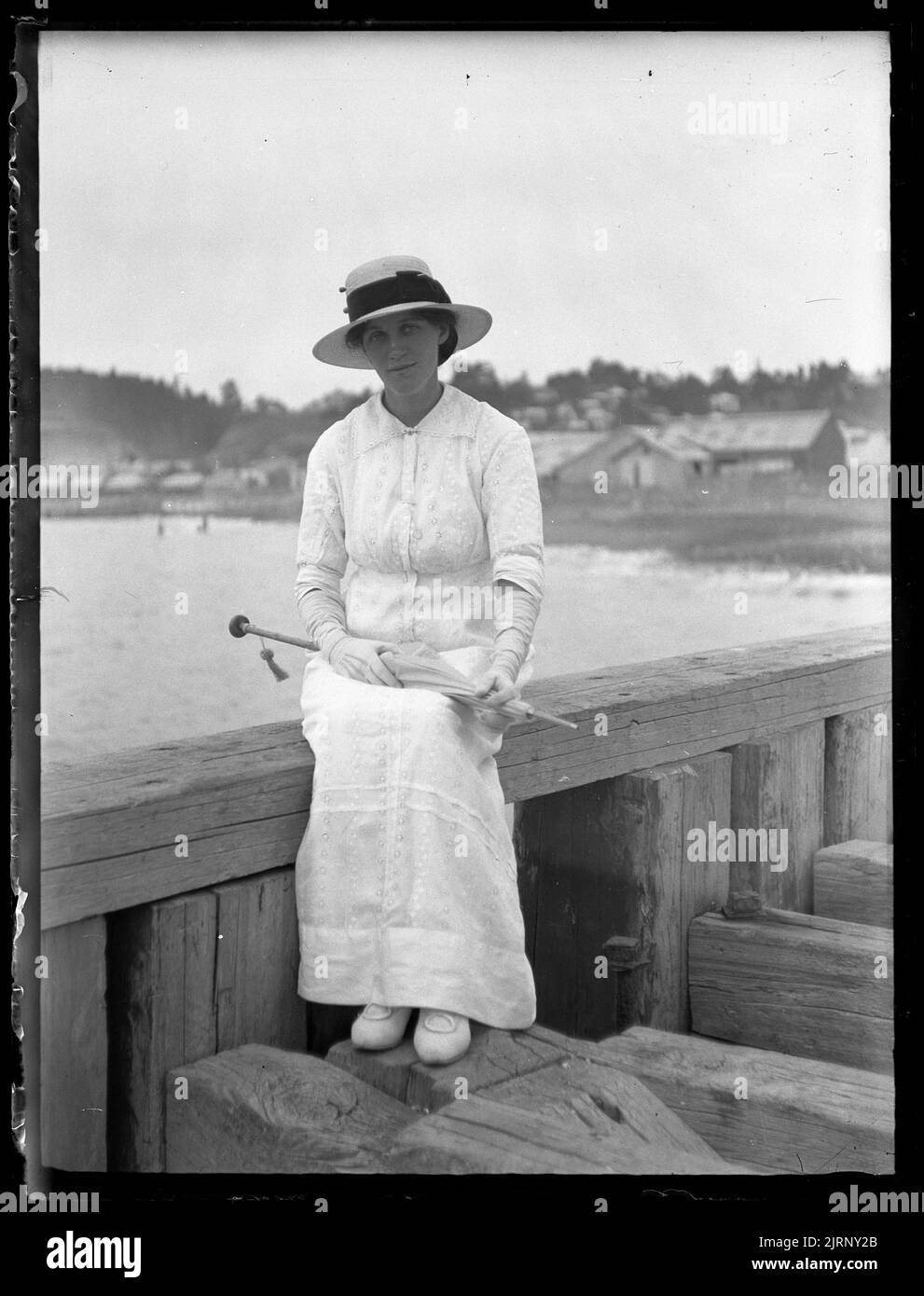 Maud adkin hi-res stock photography and images - Alamy