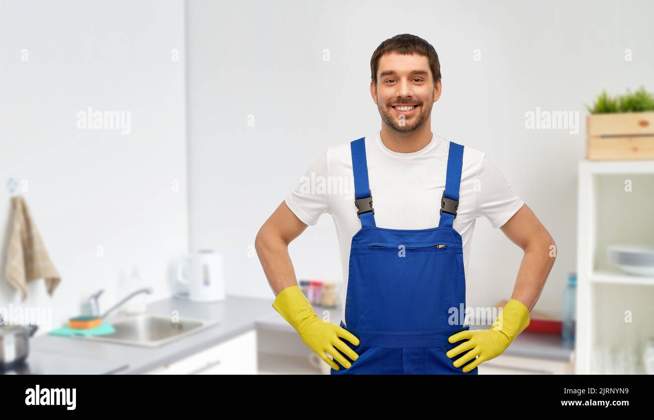 Kitchen worker professional cleaning hi-res stock photography and ...