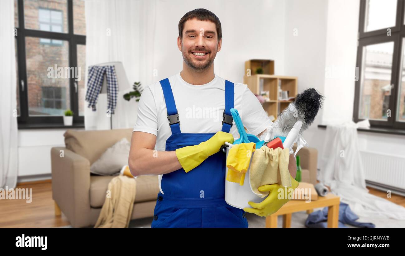Male house cleaner hi-res stock photography and images - Alamy