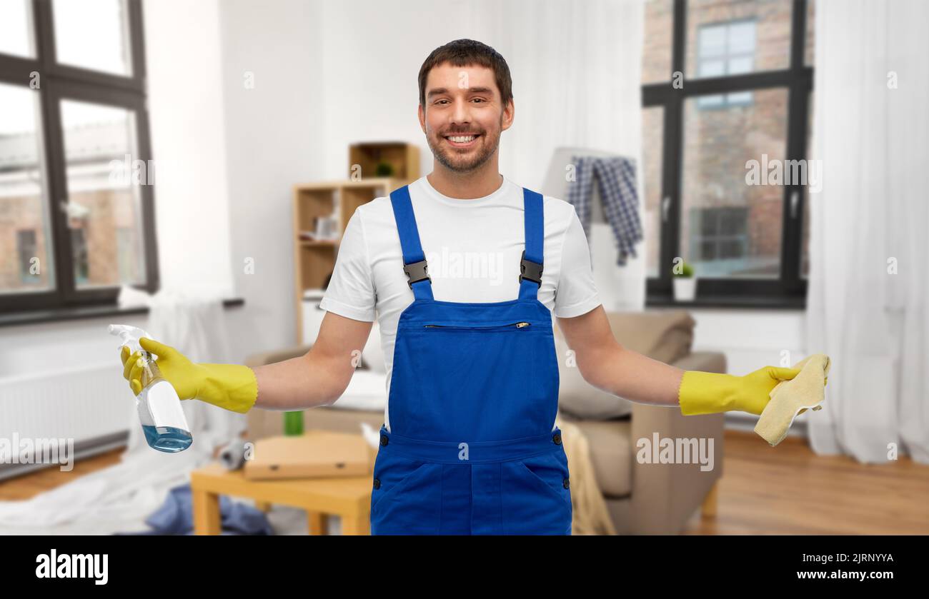 Male house cleaner hi-res stock photography and images - Alamy