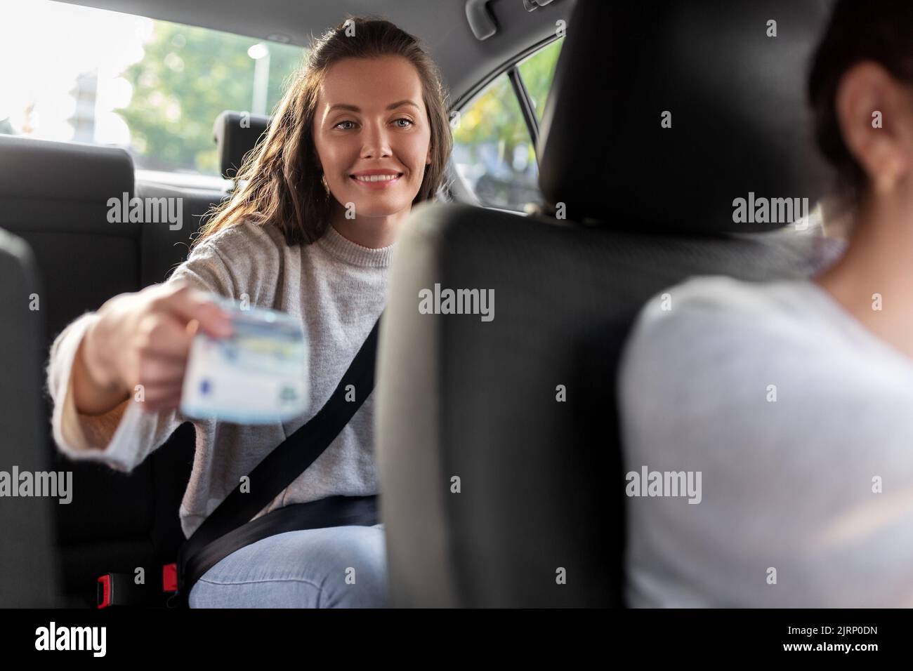 Female taxi driver passenger hi-res stock photography and images - Alamy Female taxi driver passenger hi-res stock photography and images - Alamy