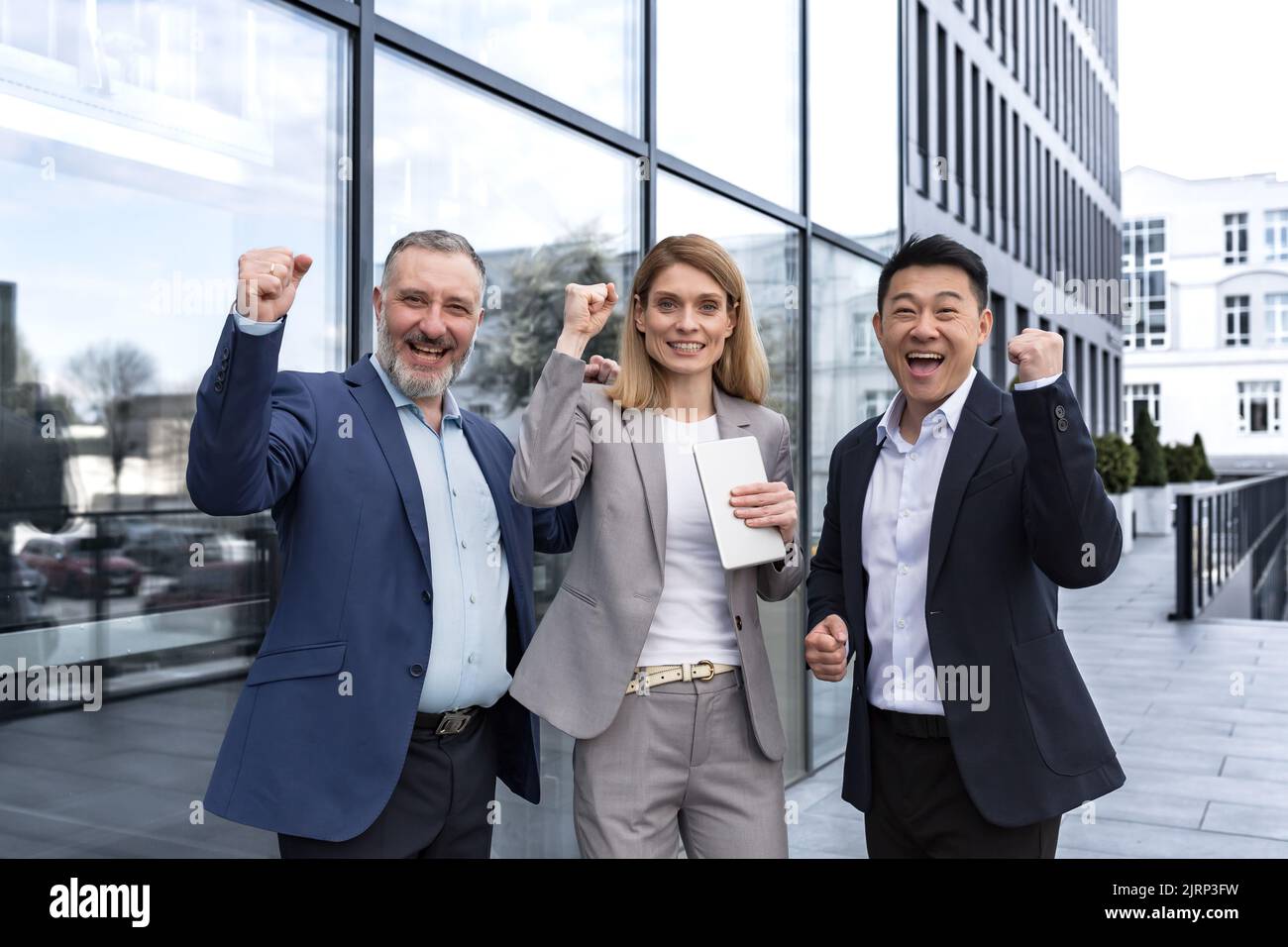 Victory team hi-res stock photography and images - Alamy