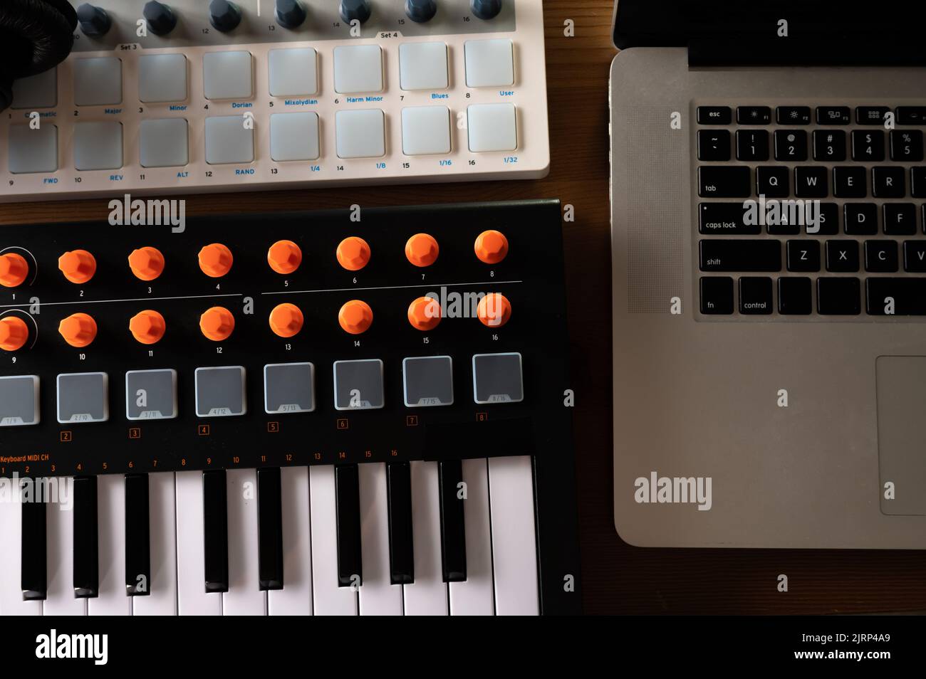 Digital audio workstation education hi-res stock photography and images ...