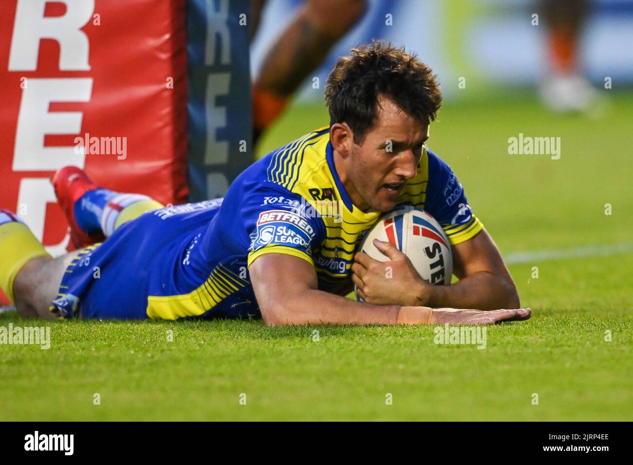 100th career try hi-res stock photography and images - Alamy