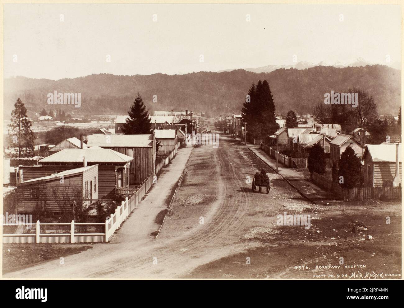 Reefton broadway hi-res stock photography and images - Alamy