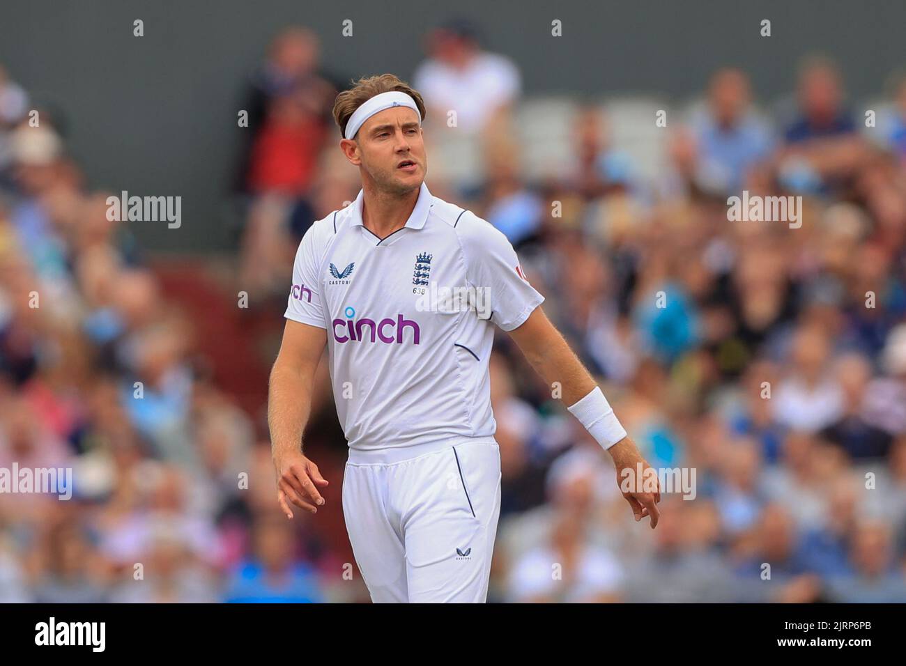 Stuart broad of england hi-res stock photography and images - Alamy