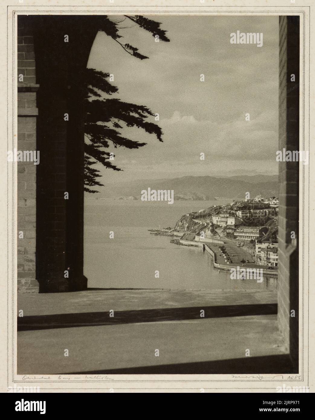 Oriental Bay - Wellington, circa 1940s, Wellington, by H. Farmer ...