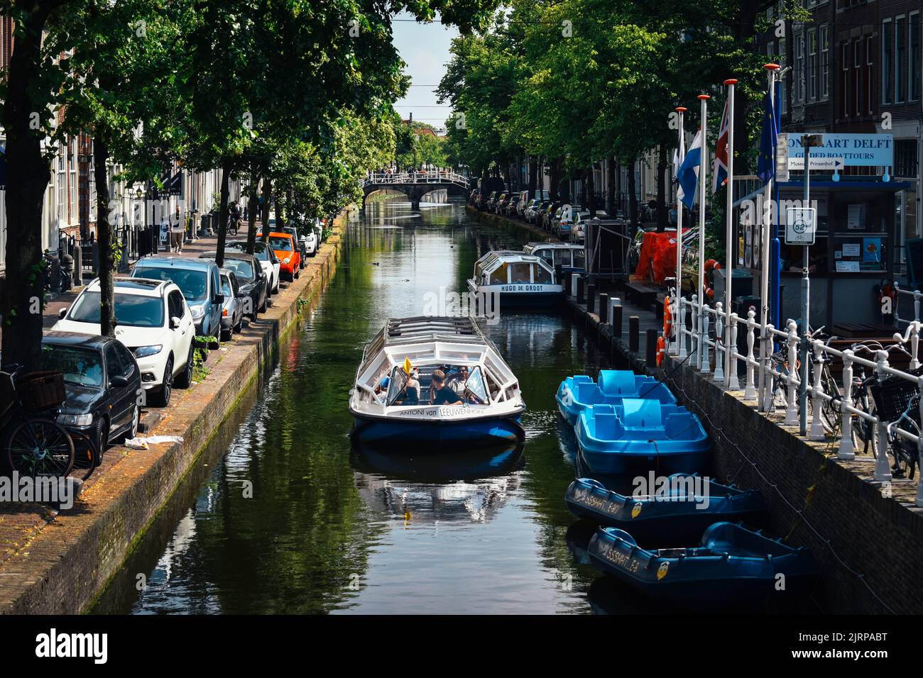 Summer tourism in Delft, Holland, The Netherlands Stock Photo - Alamy