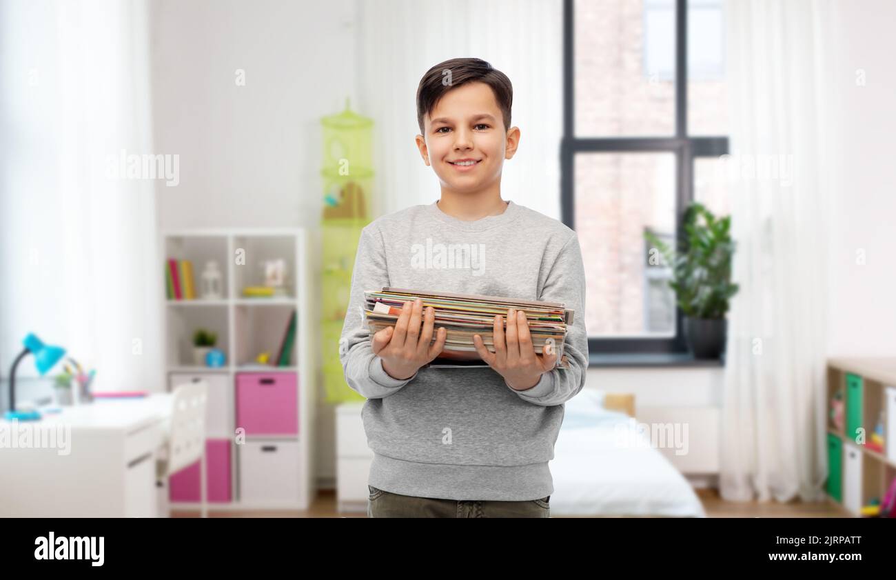 Pre teen magazine boy hi-res stock photography and images - Alamy