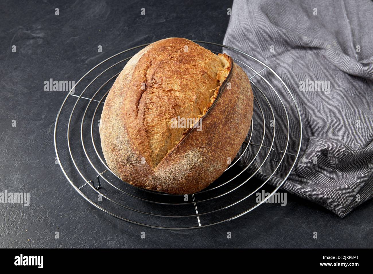 Stand with bread hi-res stock photography and images - Alamy
