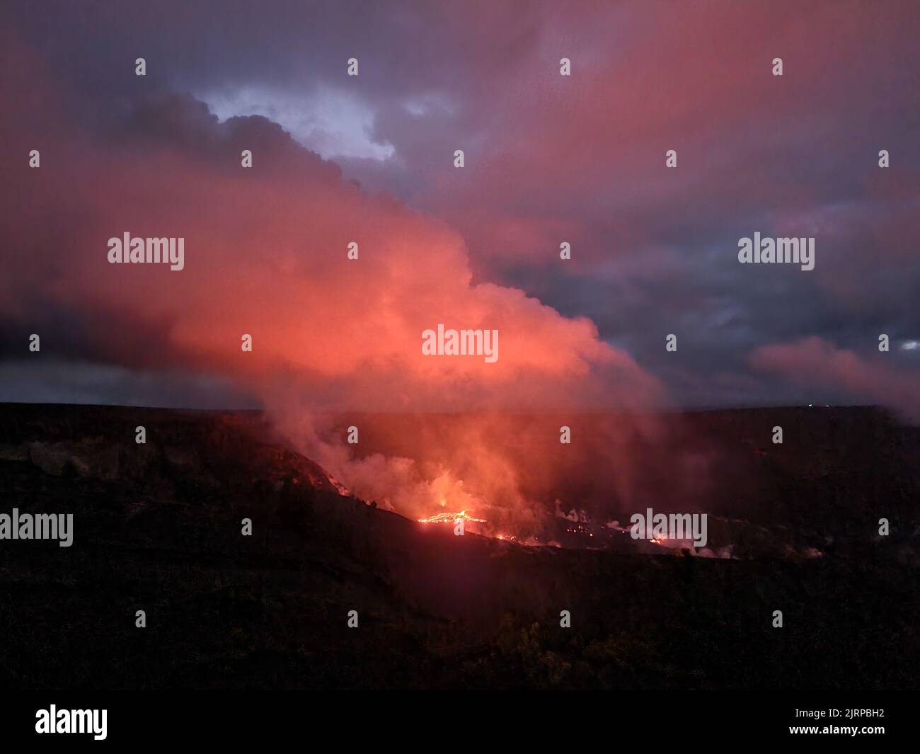 Amazing Kilauea Volcano Eruption Big Island Hawaii Stock Photo - Alamy