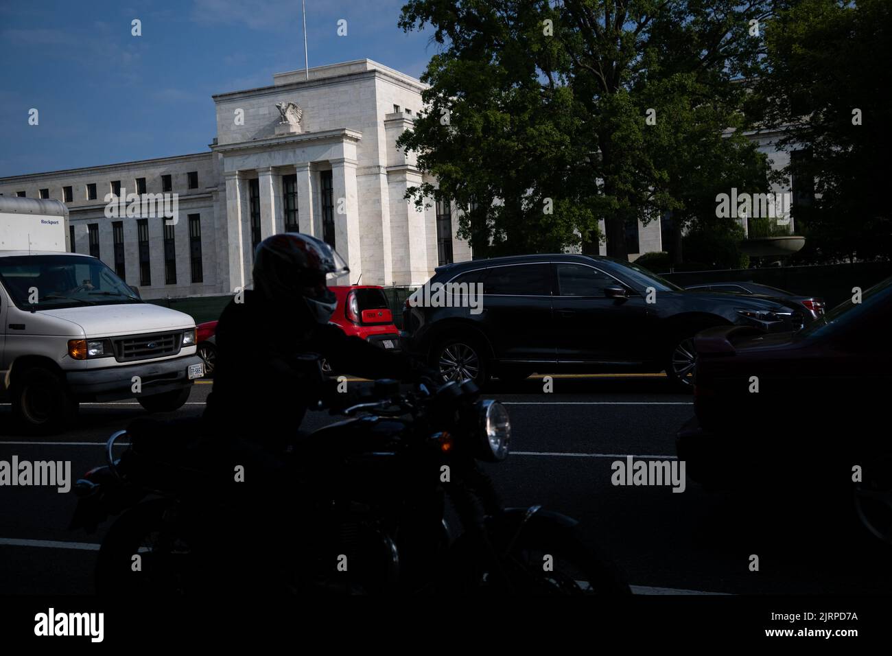 U s federal reserve board building hi-res stock photography and images ...