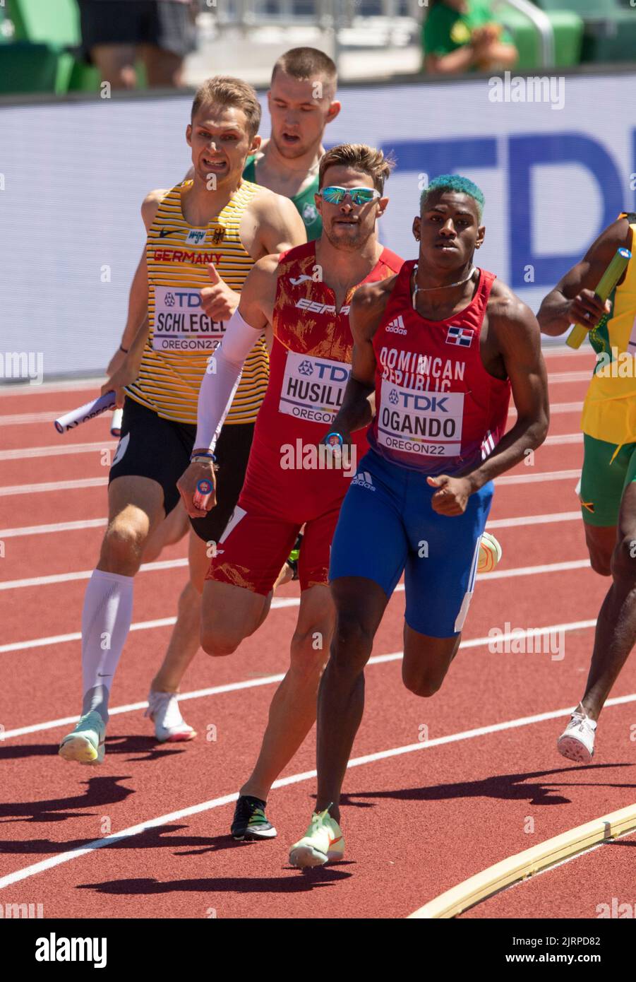 Marvin Schlegel, Óscar Husillos and Alexander Ogando competing in the ...