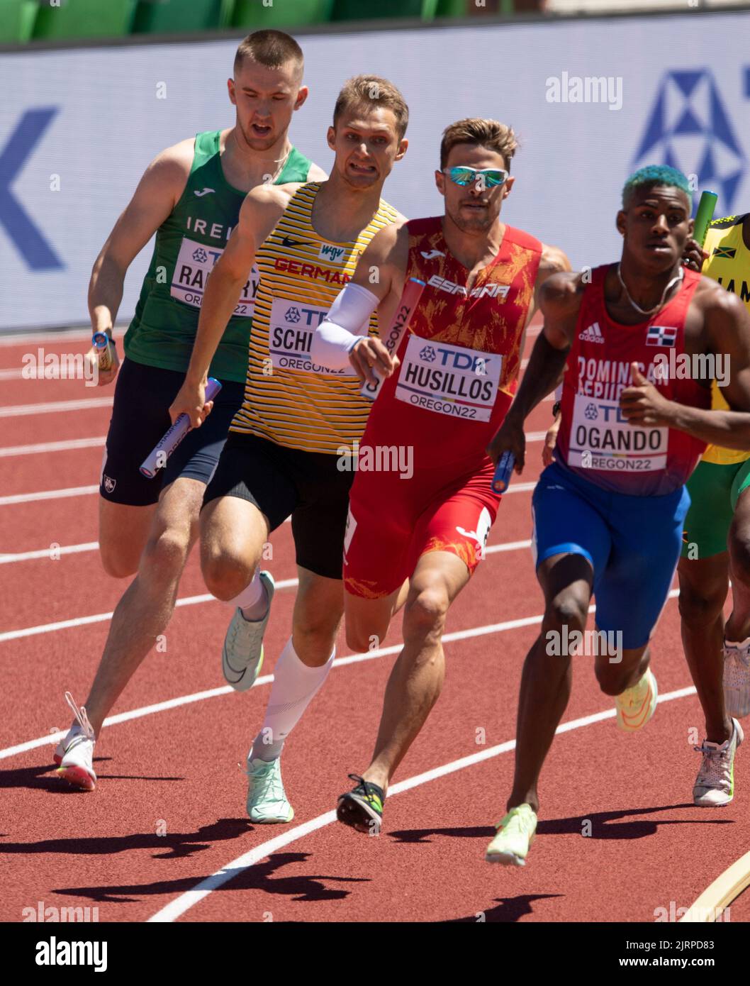 Marvin Schlegel, Óscar Husillos and Alexander Ogando competing in the ...