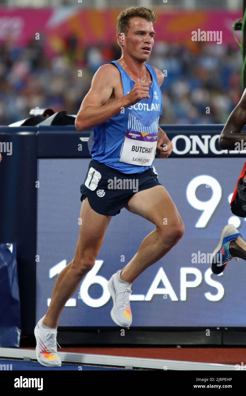 Andrew BUTCHART of Scotland in the men's 10000 metres - Final at the ...