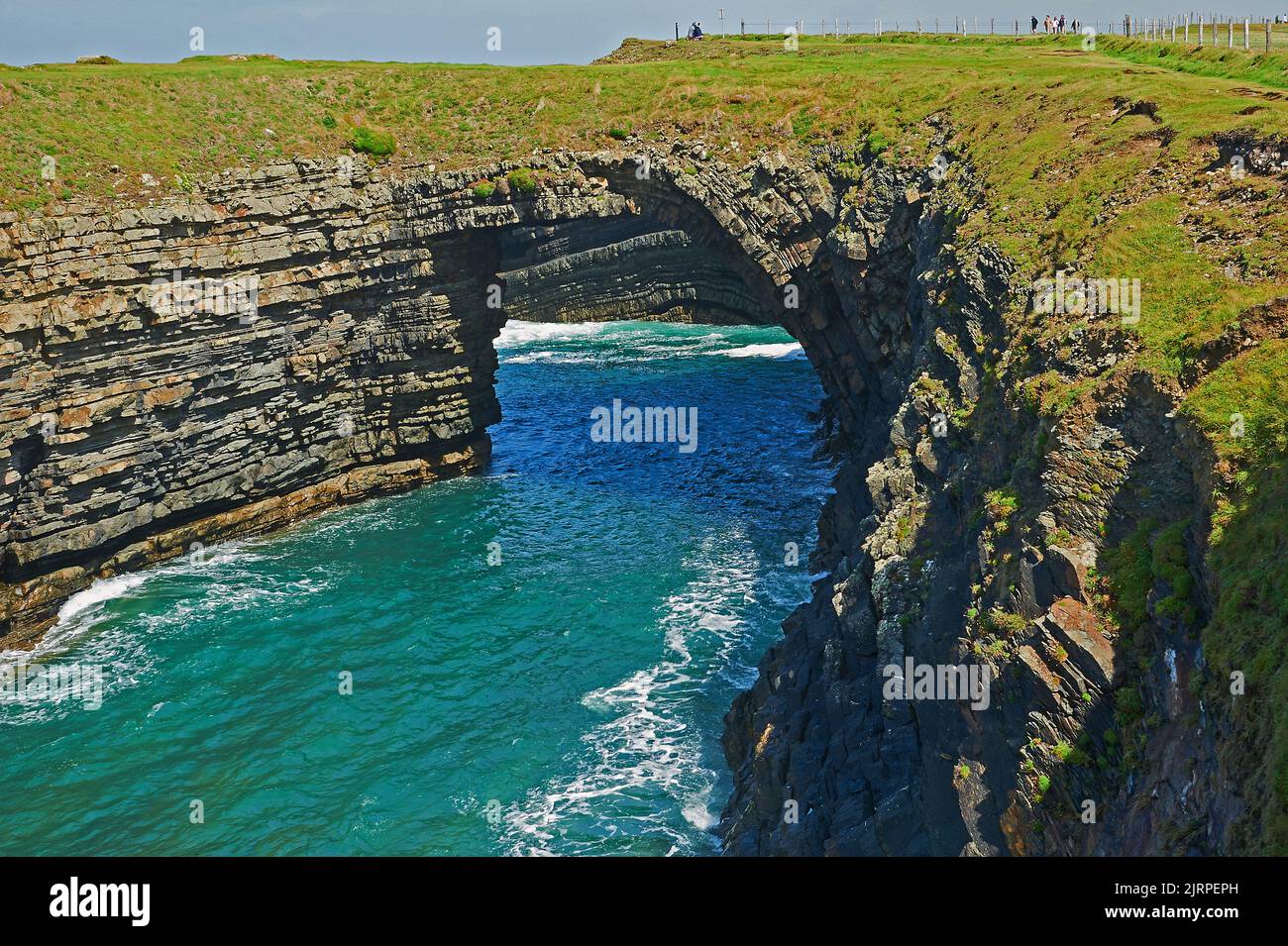 Bridges of ross geological feature hi-res stock photography and images ...