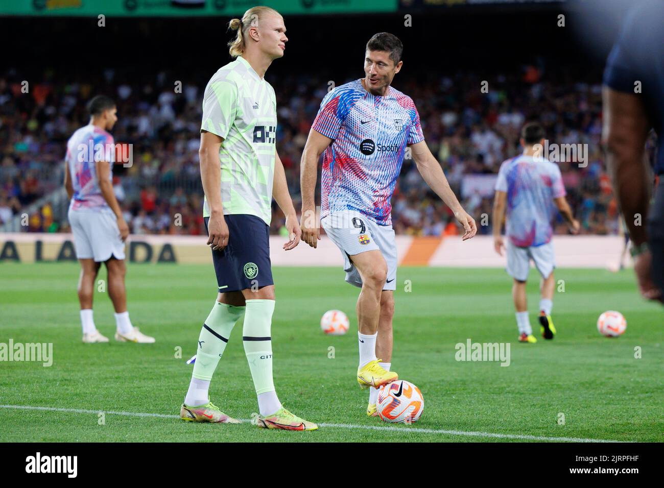 Haaland lewandowski hi-res stock photography and images - Alamy