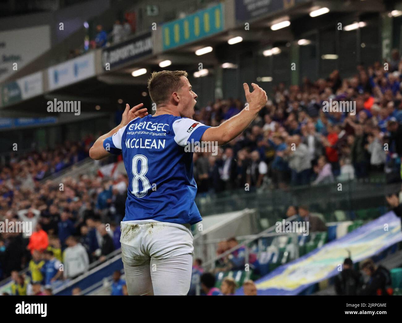 Kyle mcclean linfield 2022 hi-res stock photography and images - Alamy