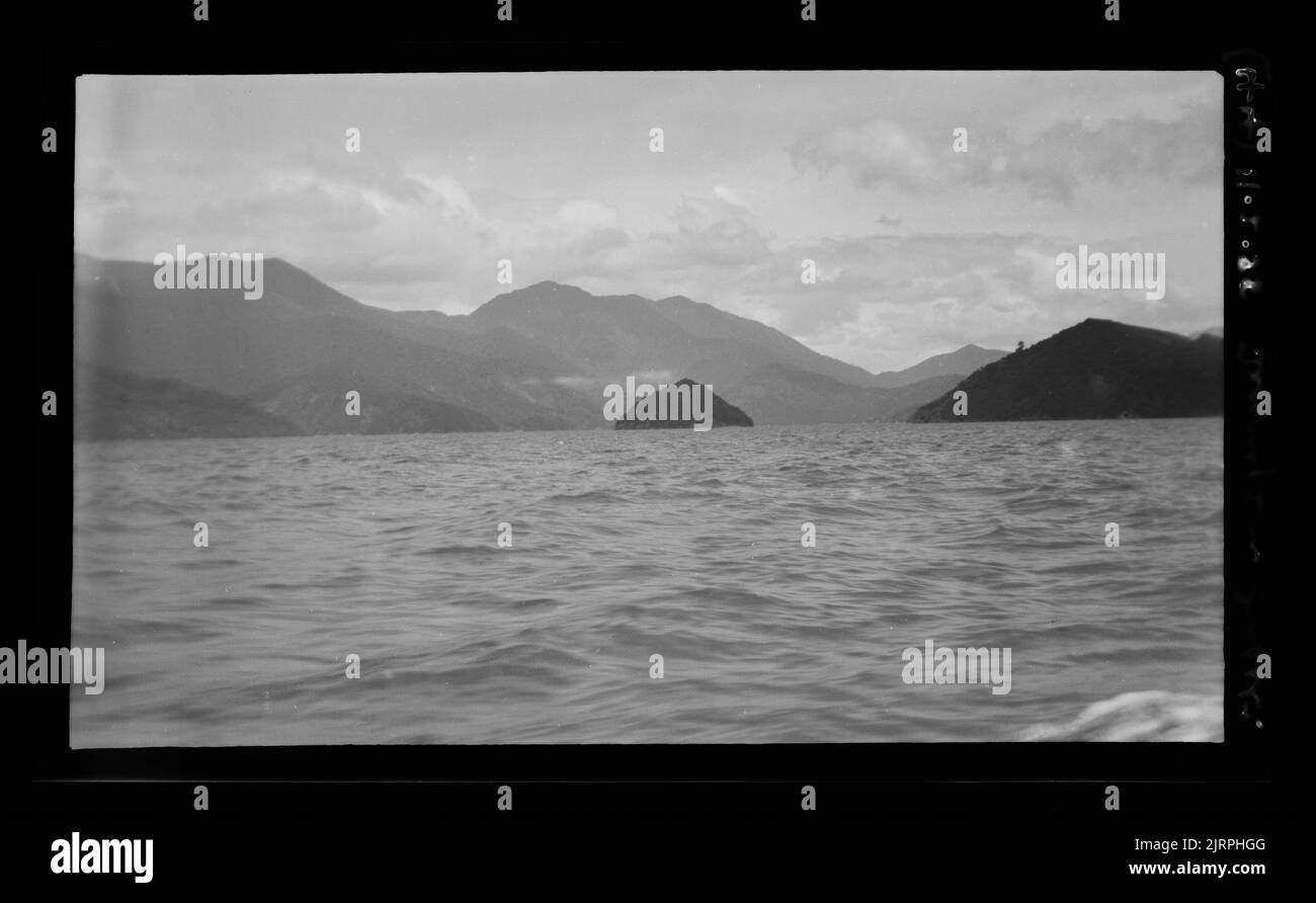 Tennyson inlet hi-res stock photography and images - Alamy