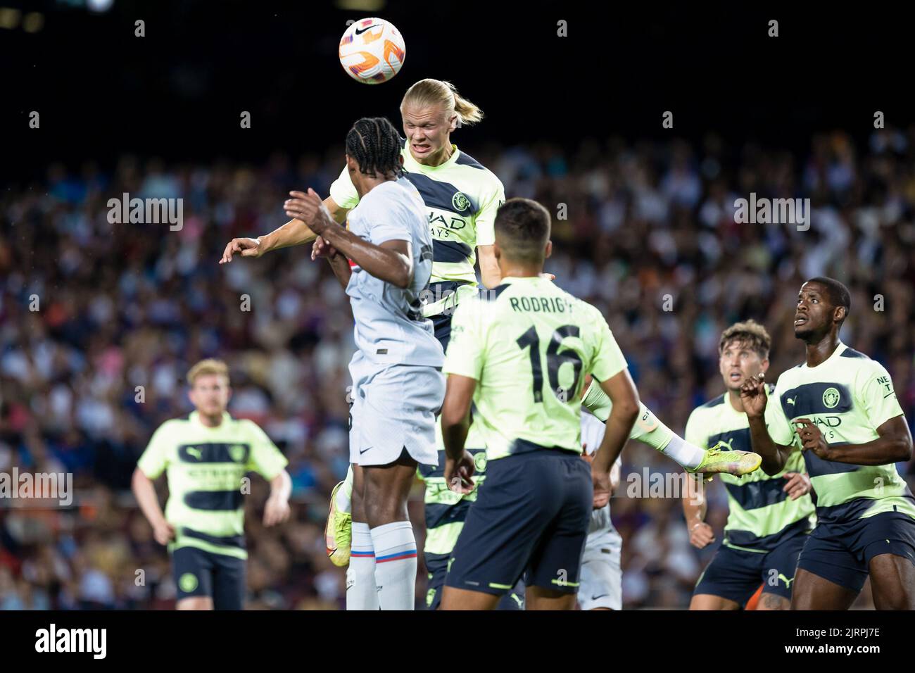 Erling haaland manchester city header hi-res stock photography and ...