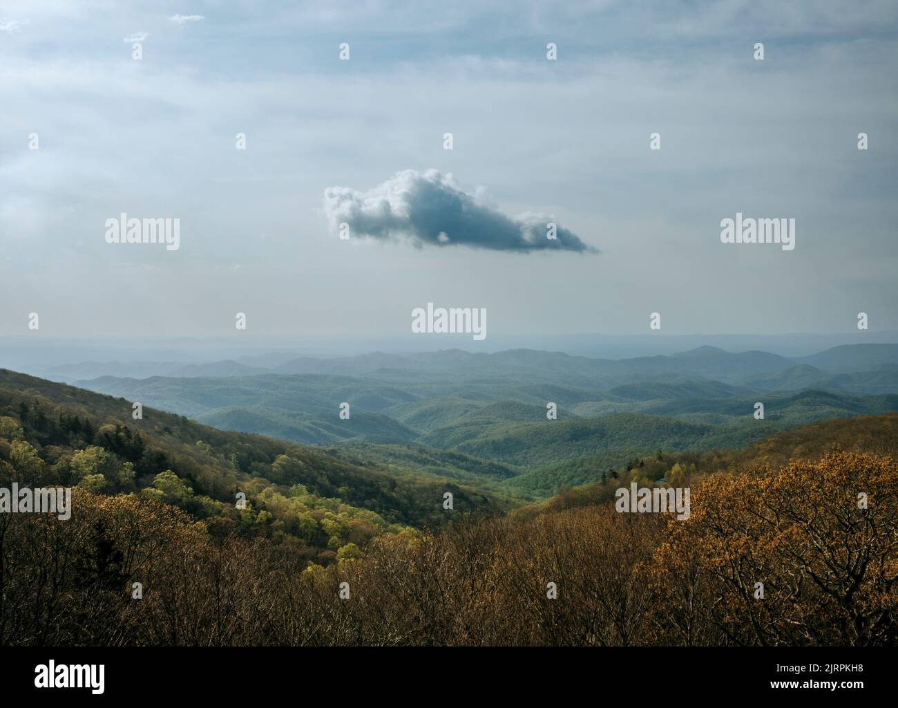 Blue ridge parkway travel hi-res stock photography and images - Alamy